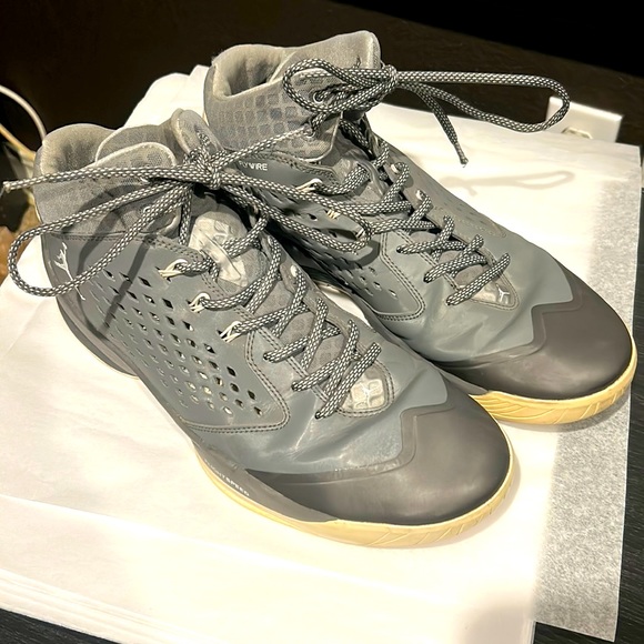 Jordan | Shoes | Mens Flywire Jordans | Poshmark